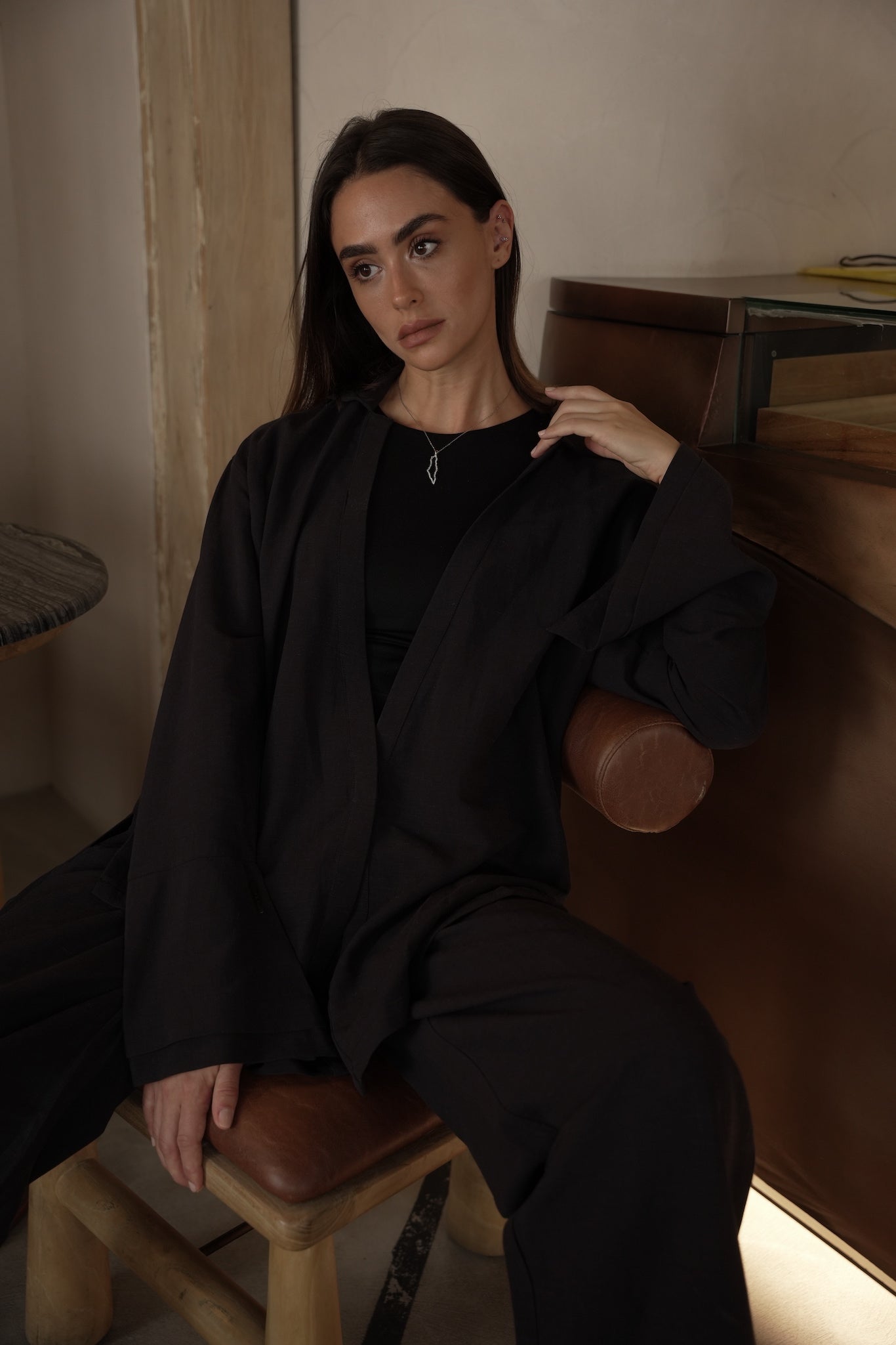 Soha Collection - Onyx Set - Elegance and Simplicity